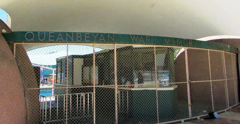 Queanbeyan War Memorial Swimming Pool | Monument Australia